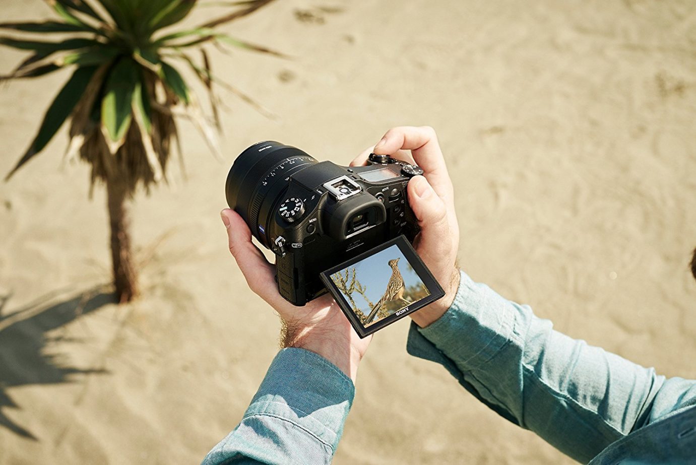 Soldes photo : le bridge Sony DSC-RX10 II à 899€