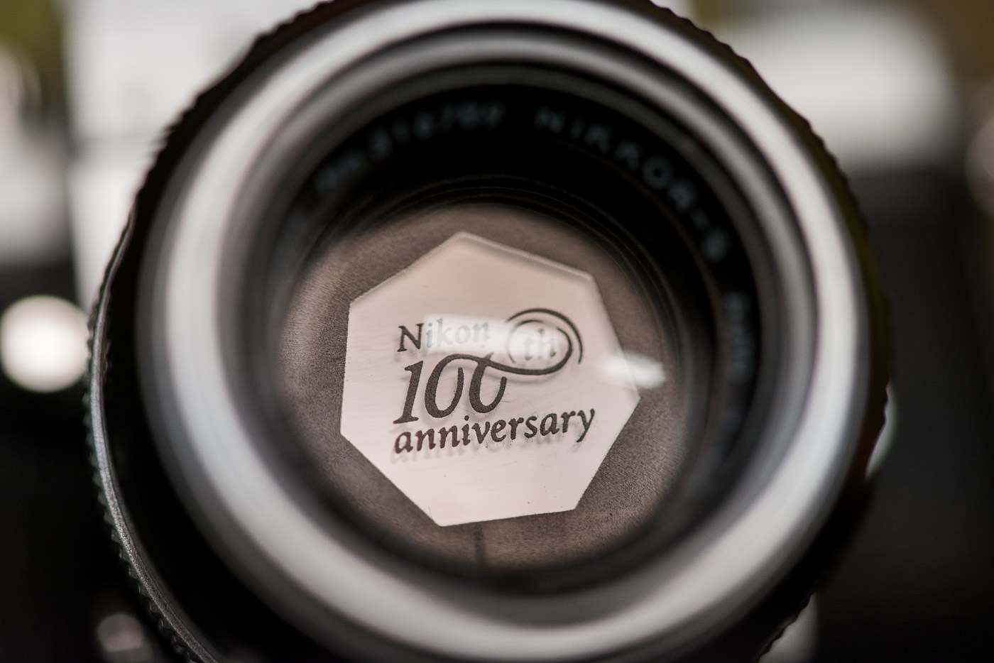 Concours : gagner la miniature du Nikon F pour les 100 ans de la marque