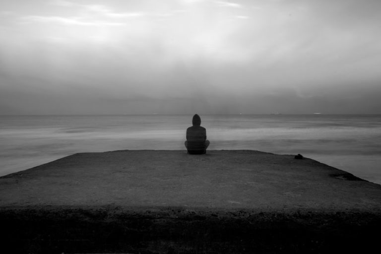 Loneliness : la solitude représentée en pose longue par Geoffroy Hauwen