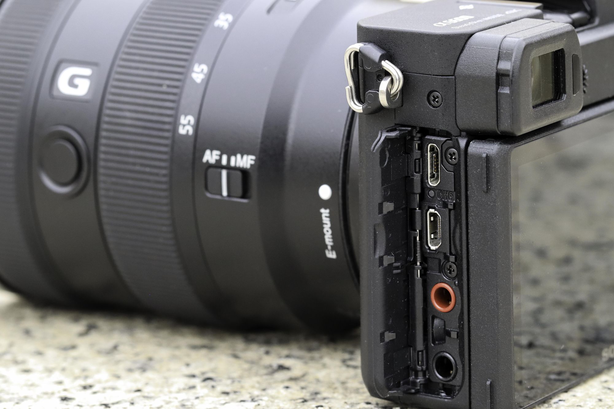 Prise en main de l'A6600, le plus sportif des hybrides APS-C Sony