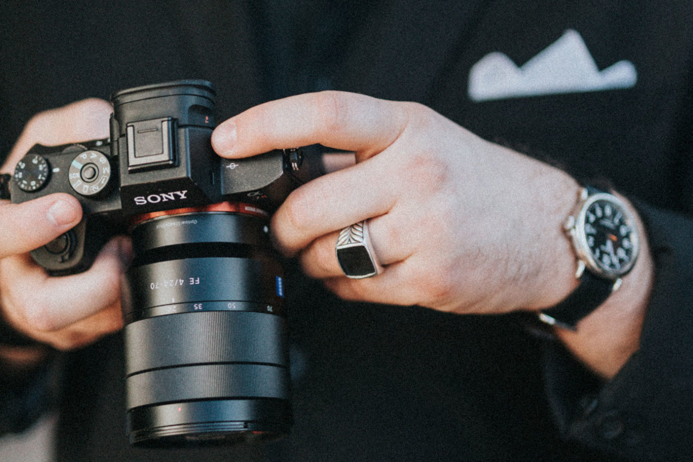 Formation en ligne : découvrir son boîtier photo avec Photo-Univers