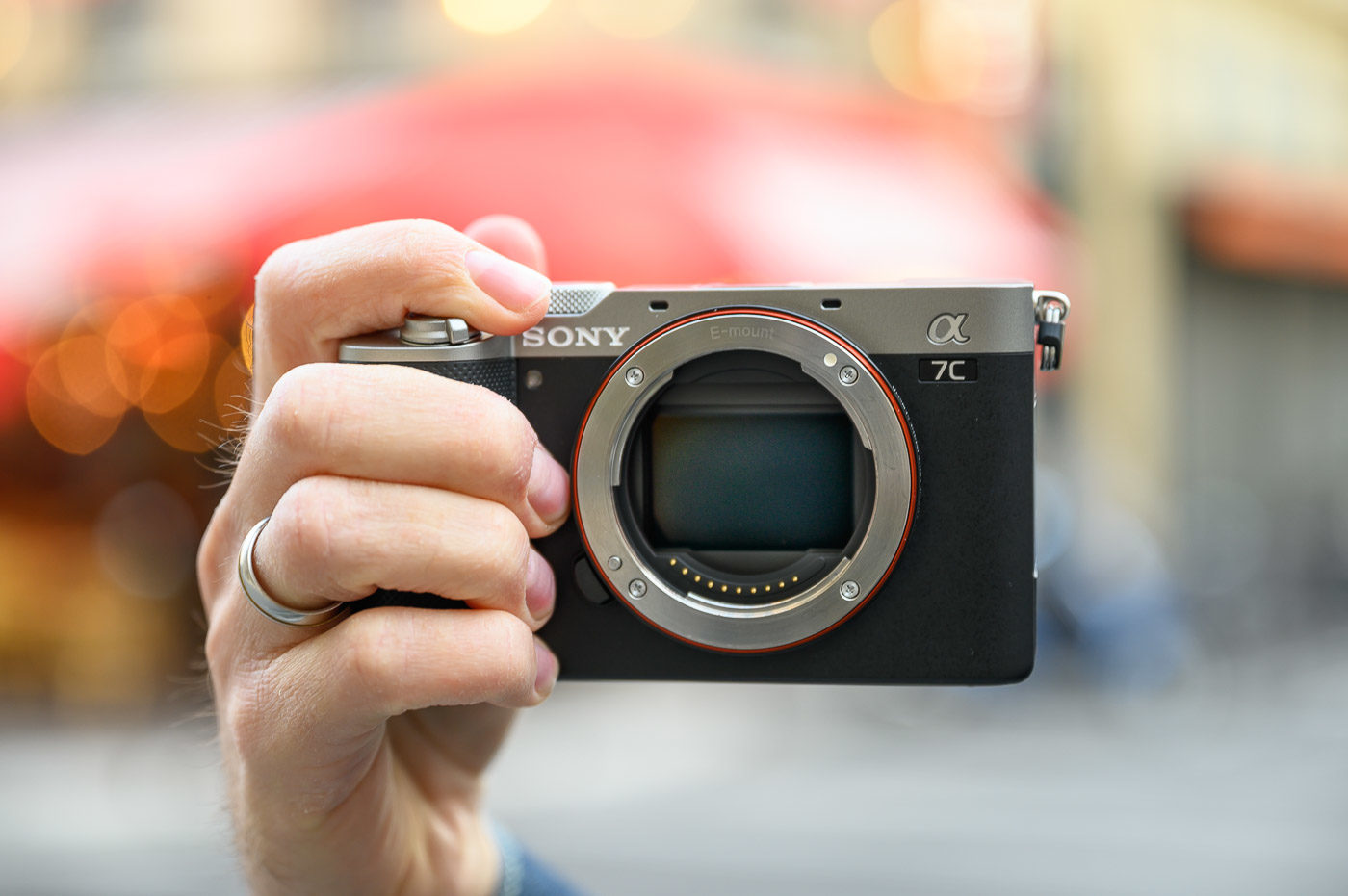 Test du Sony A7c, l'hybride compact et léger pour mettre un pied dans ...