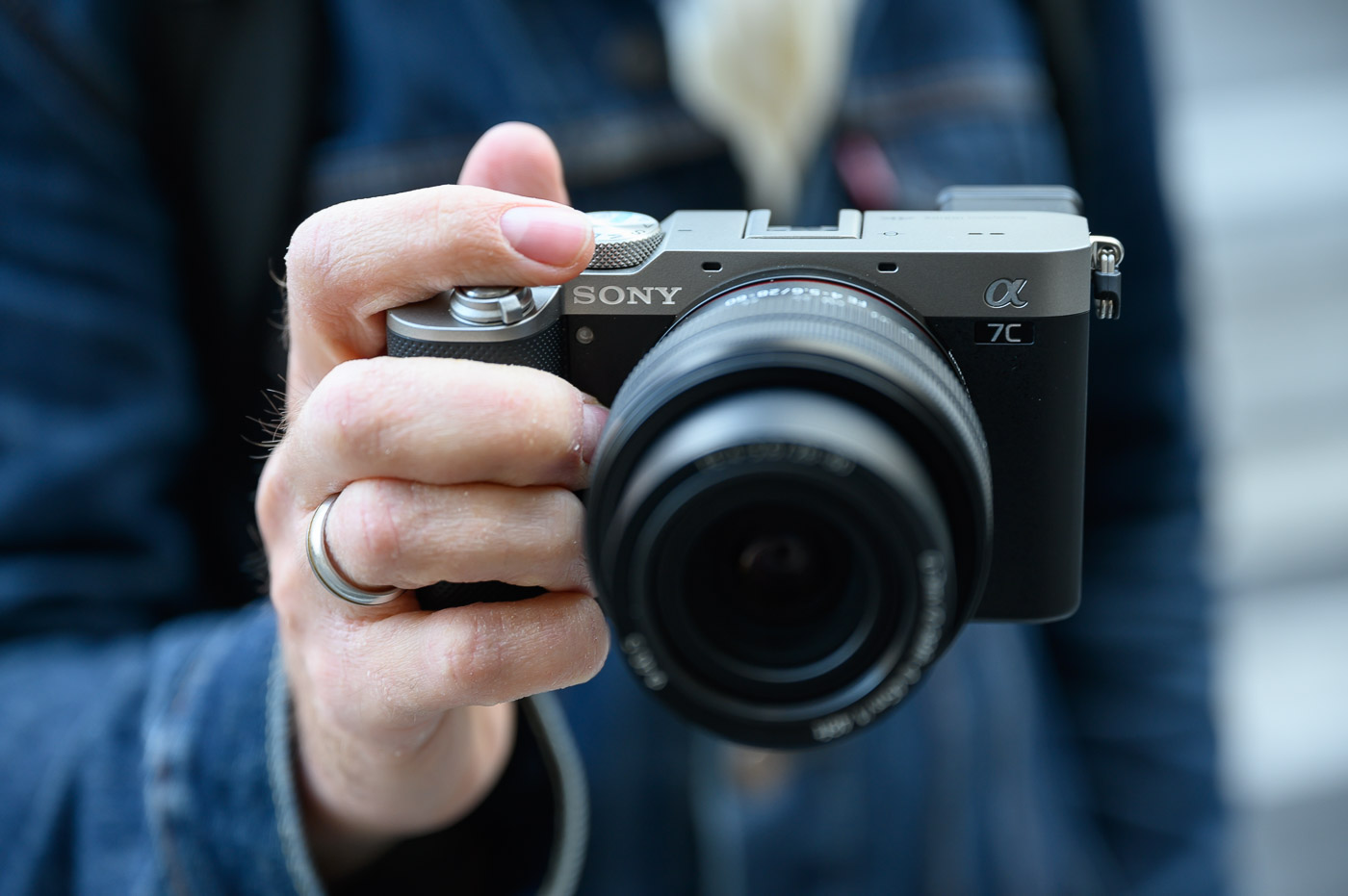 Test du Sony A7c, l'hybride compact et léger pour mettre un pied dans ...