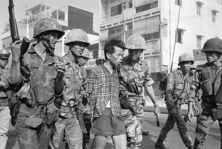 Le dessous des images : l'exécution de Saigon d'Eddie Adams