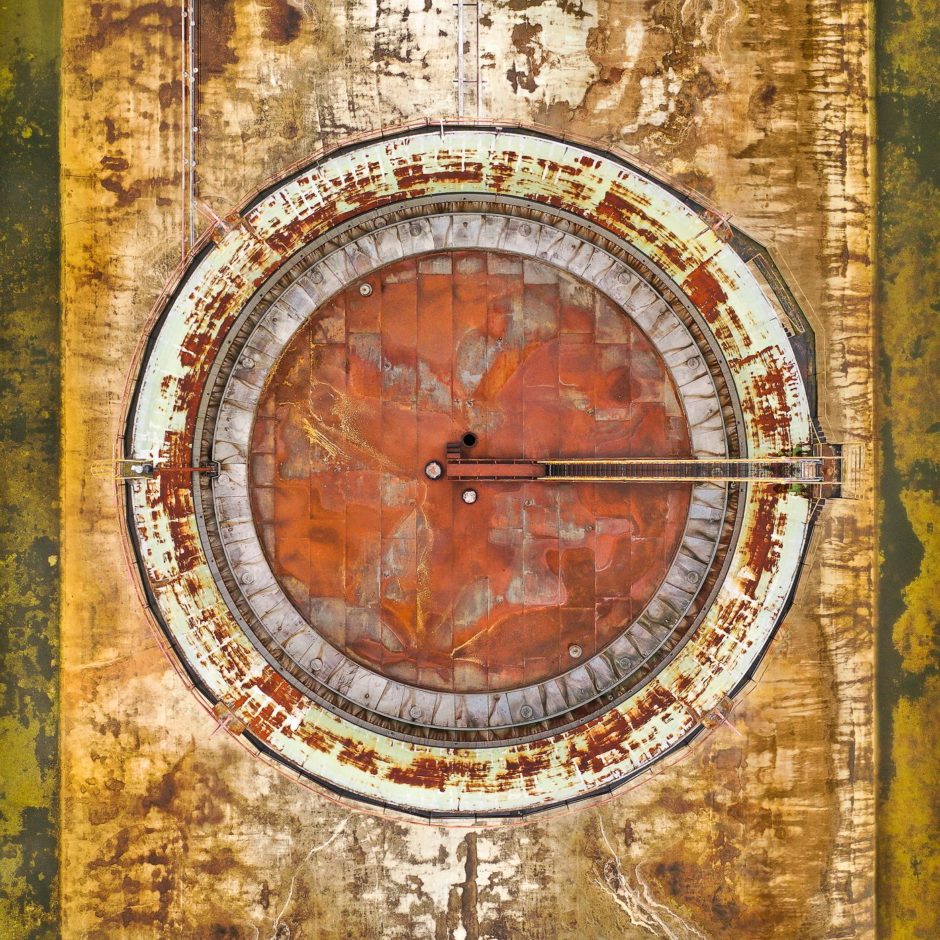 David Bard : la beauté cachée des zones industrielles révélées au drone