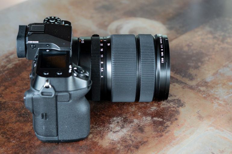 Fujinon GF 20-35 mm f/4 R WR : enfin un zoom ultra grand-angle pour les hybrides GFX
