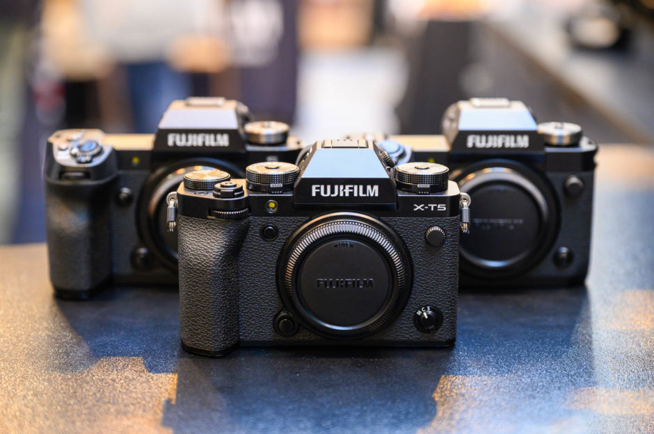 Comparatif : Fujifilm X-T5 vs X-H2 vs X-H2S, quel hybride choisir en photo / vidéo