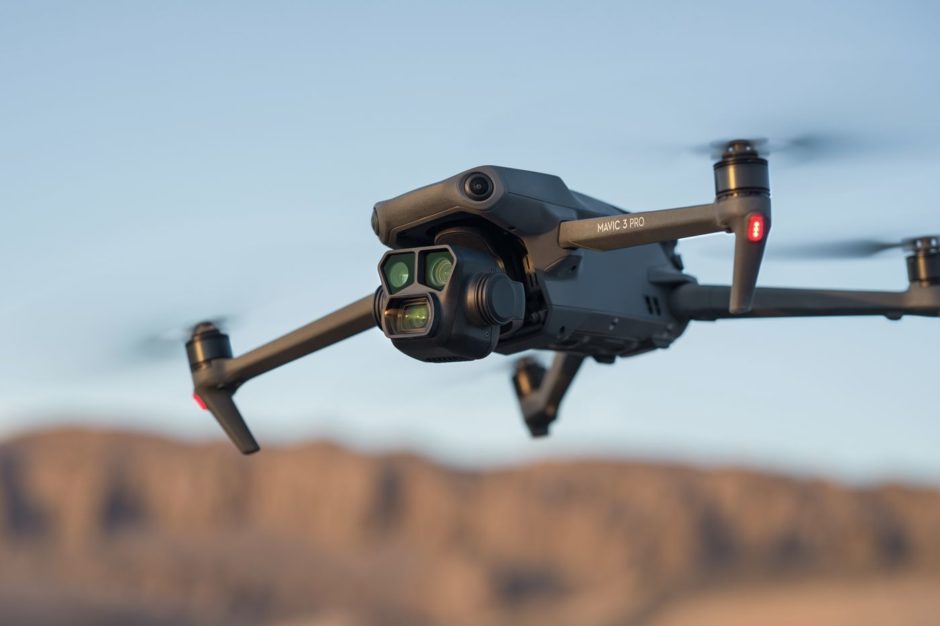 DJI Mavic 3 Pro : le drone à triple module photo pour (encore) plus de ...