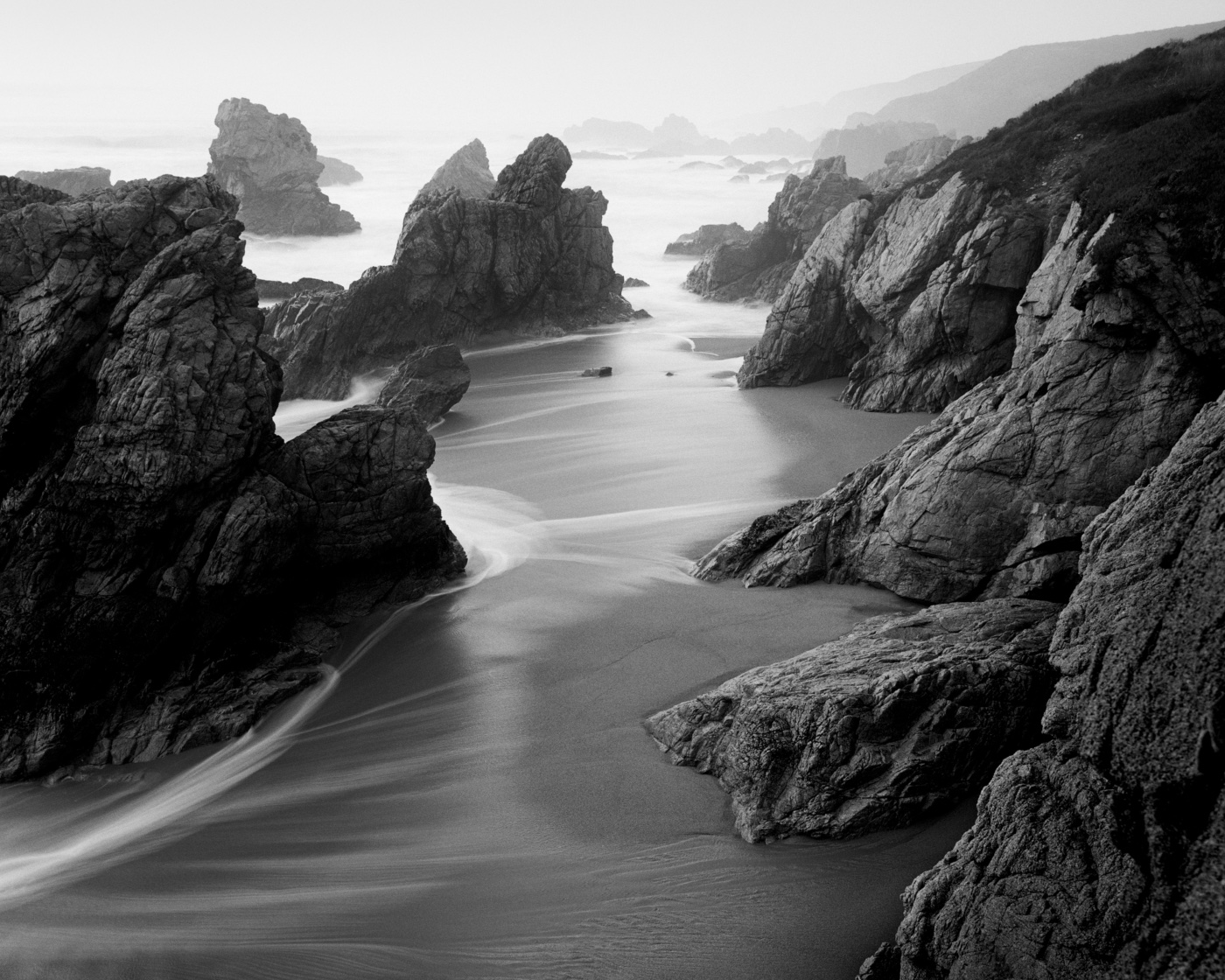 Une ode à la nature, les paysages monochromes de Jeffrey Conley
