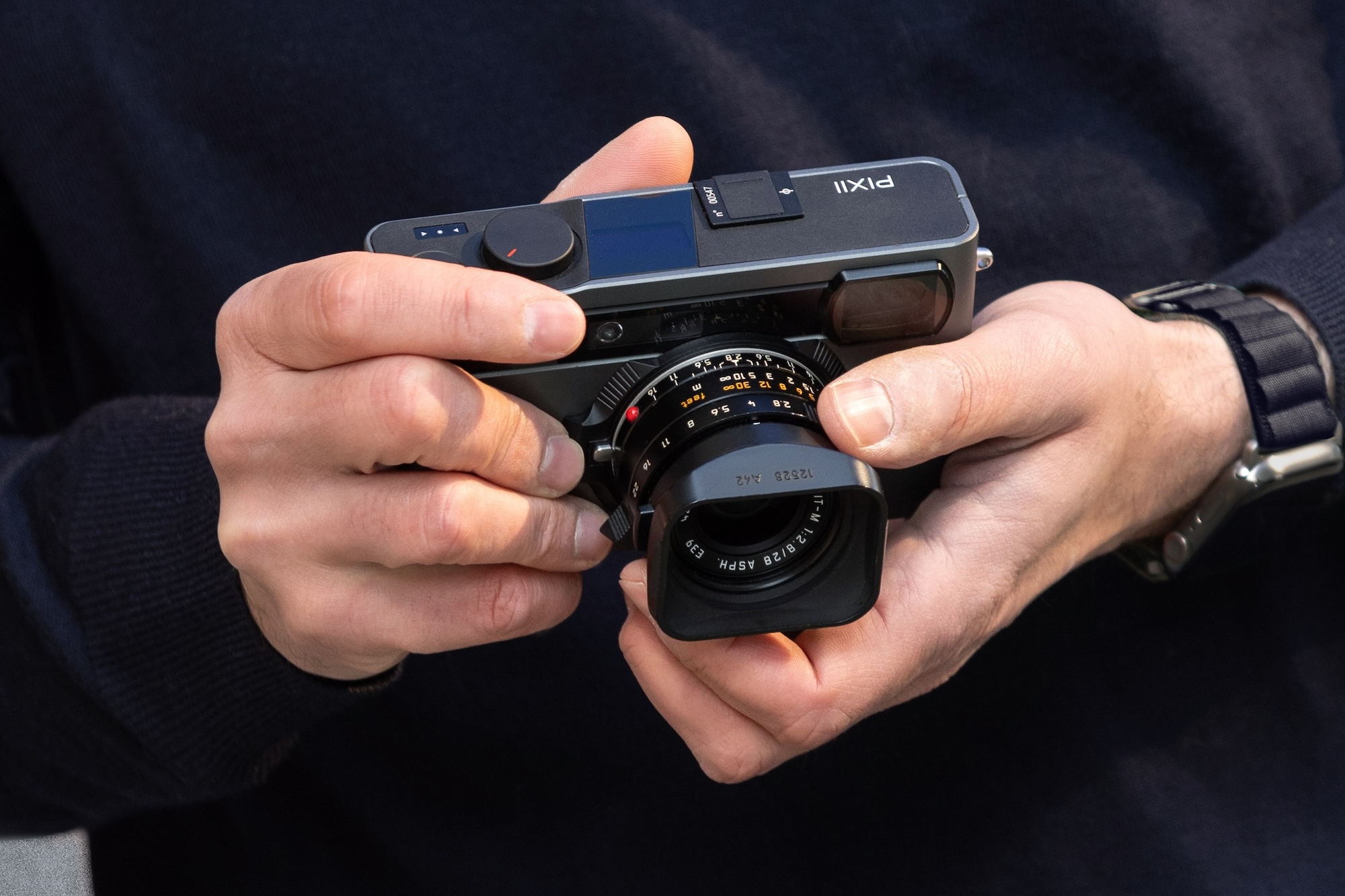 Pixii Max : un premier appareil plein format pour le constructeur français