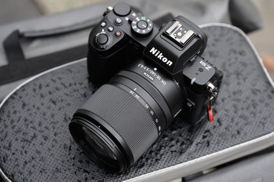 Test Nikon Z50 II : hybride APS-C compact et performant grâce au Expeed 7