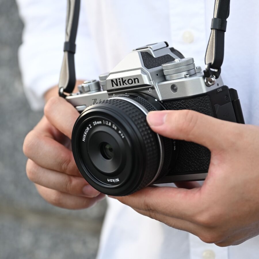 Nikon Zf : une nouvelle version Silver avec 6 déclinaisons de couleur ...