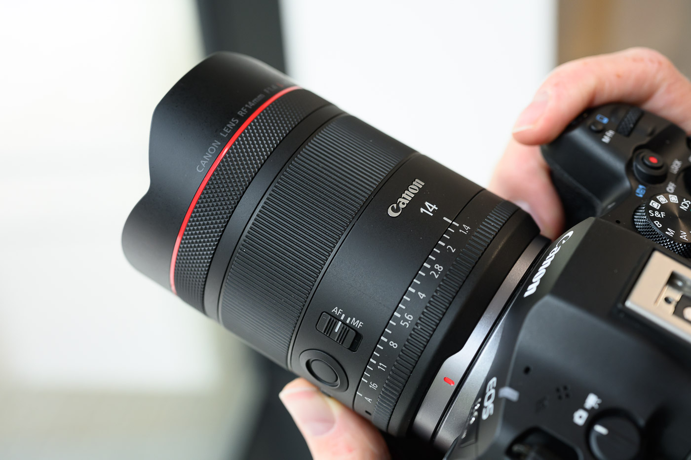 Canon RF 14 mm f/1,4 L VCM : un ultra grand-angle très lumineux pour l ...